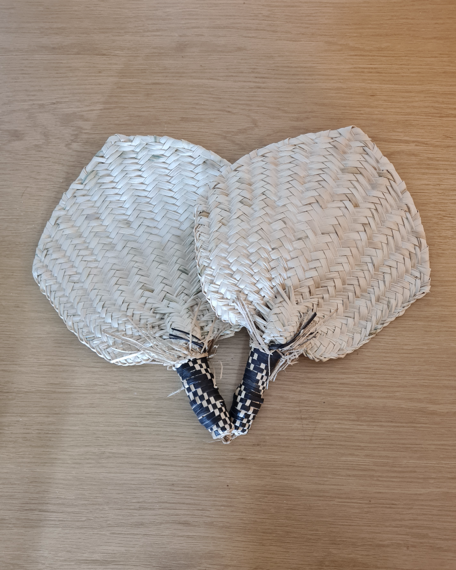 Fijian Fan (2 pack) – Wakanavu